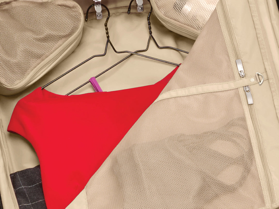 Shop Deluxe Wardrobe Spinner Luggage - Briggs & Riley UK